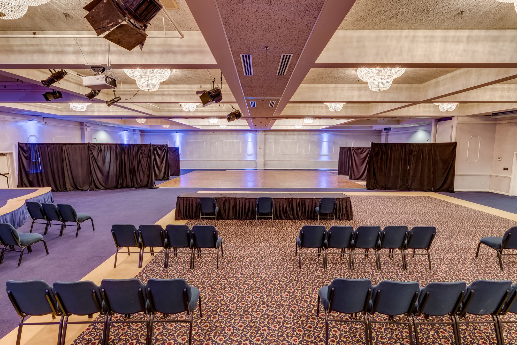 Grand Ballroom | hcc.morningstarministries.org